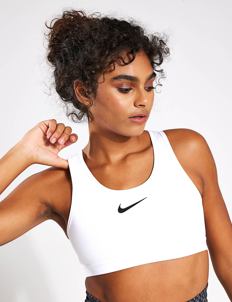 Nike | Swoosh High Support Bra - White/Black | The Sports Edit