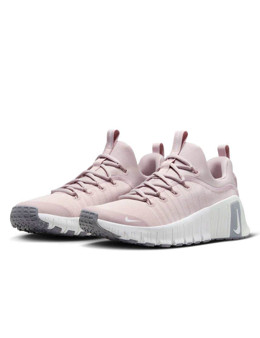 Nike | Free Metcon 6 Shoes - Violet/Grey/White | The Sports Edit