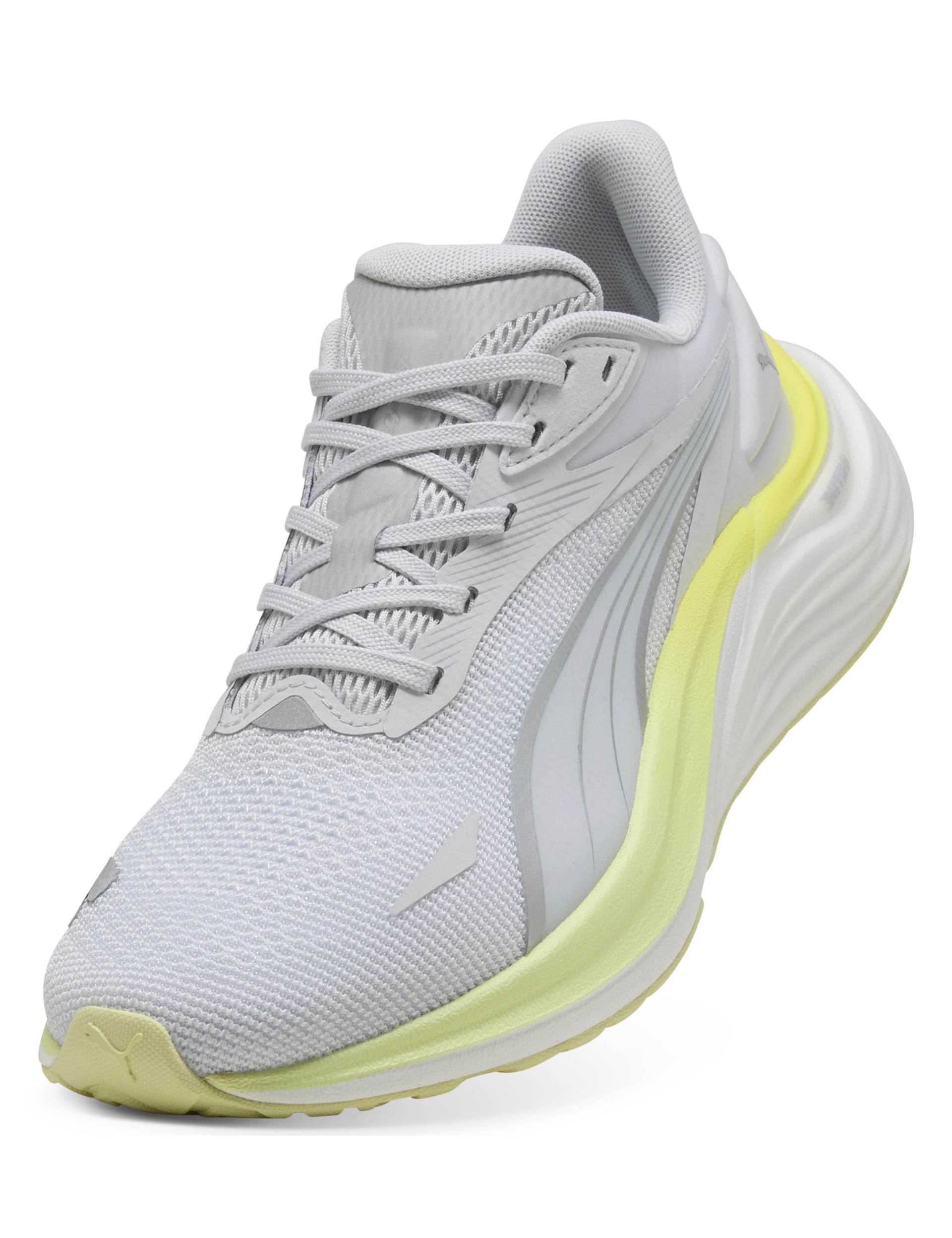 PUMA | Electrify NITRO 4 Running Shoes - Silver/Plum | The Sports Edit