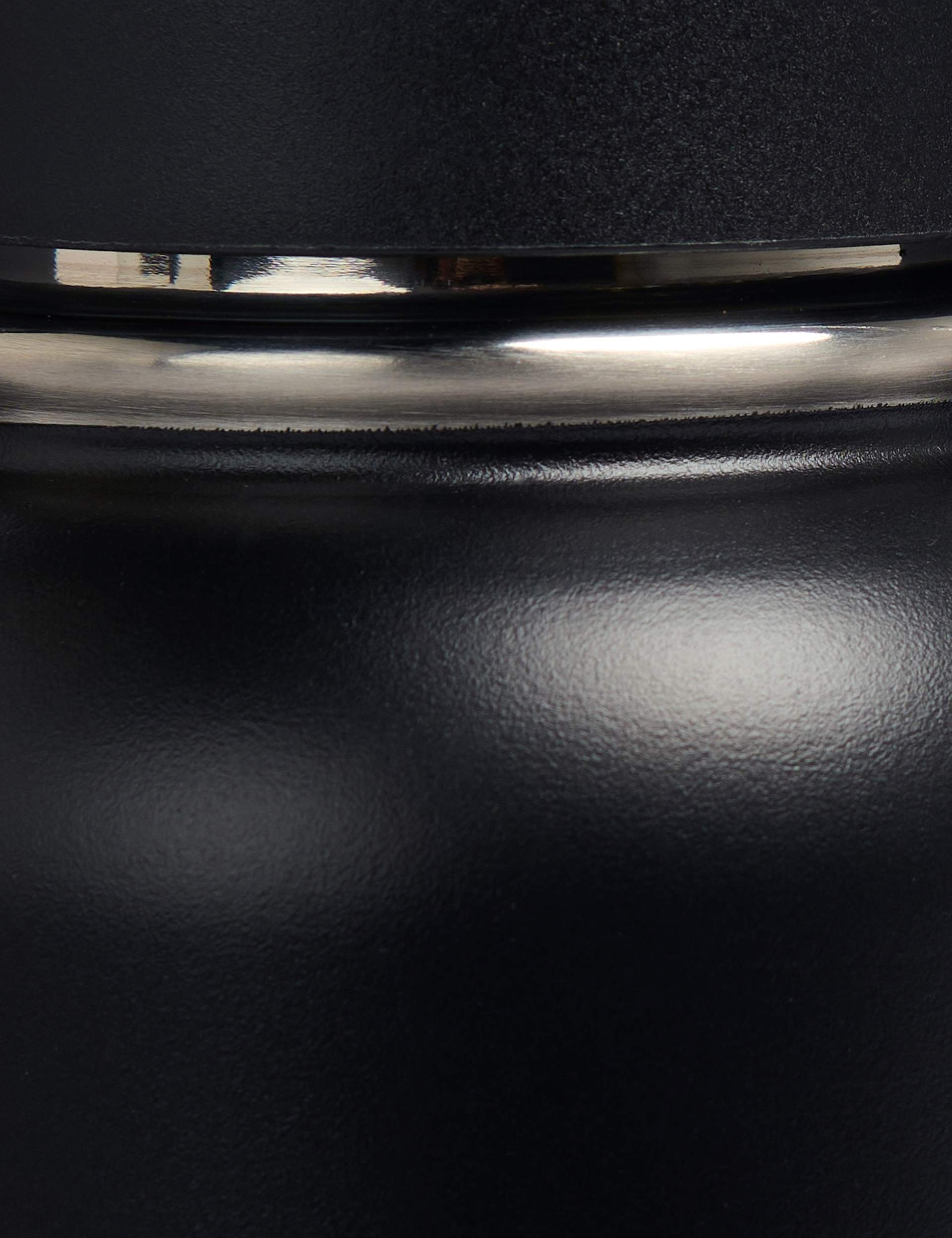 Sweaty Betty | Keep It Chill Water Bottle - Black | The Sports Edit