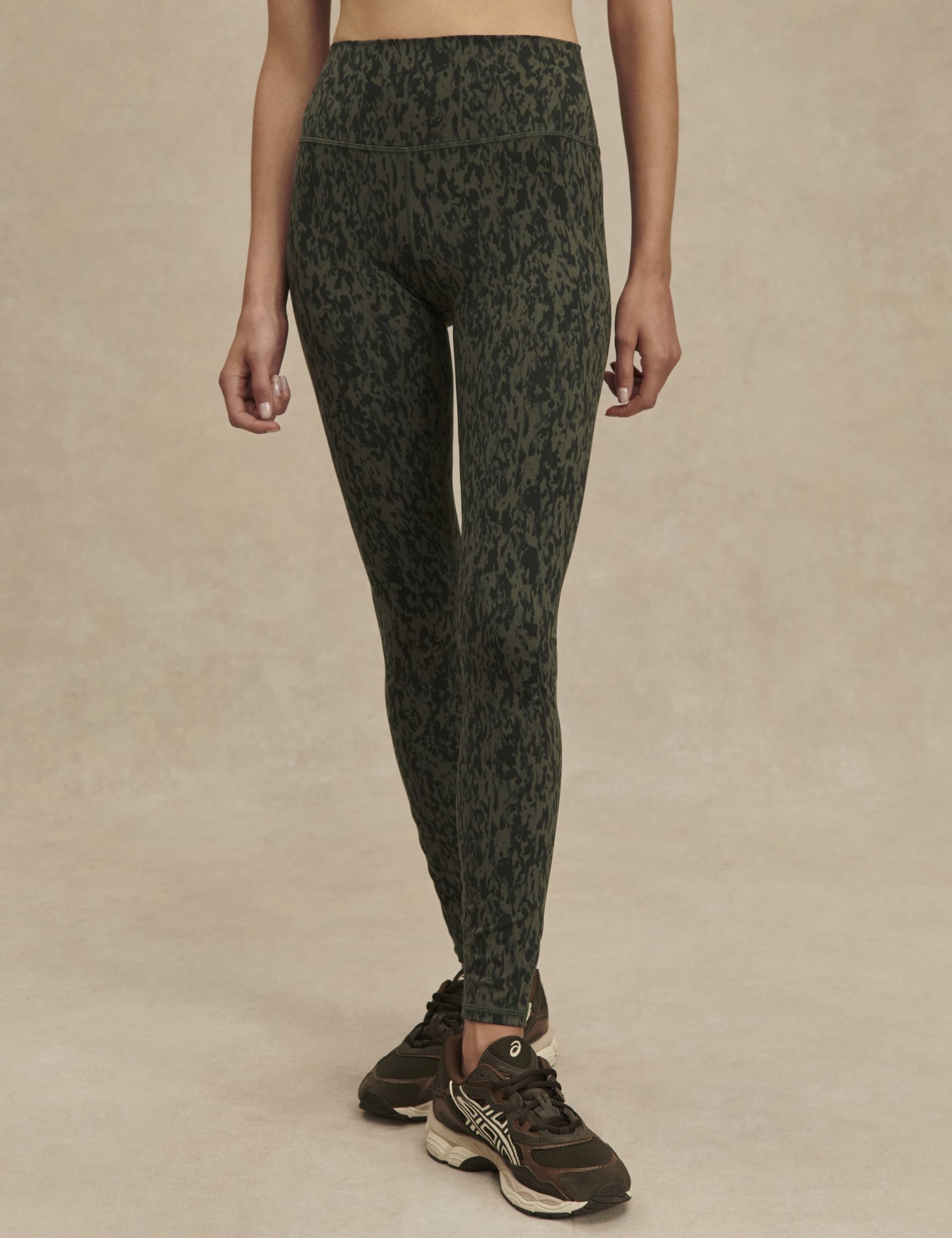 Varley | Always High Waisted Legging 25 -Olive Smoke | The Sports Edit