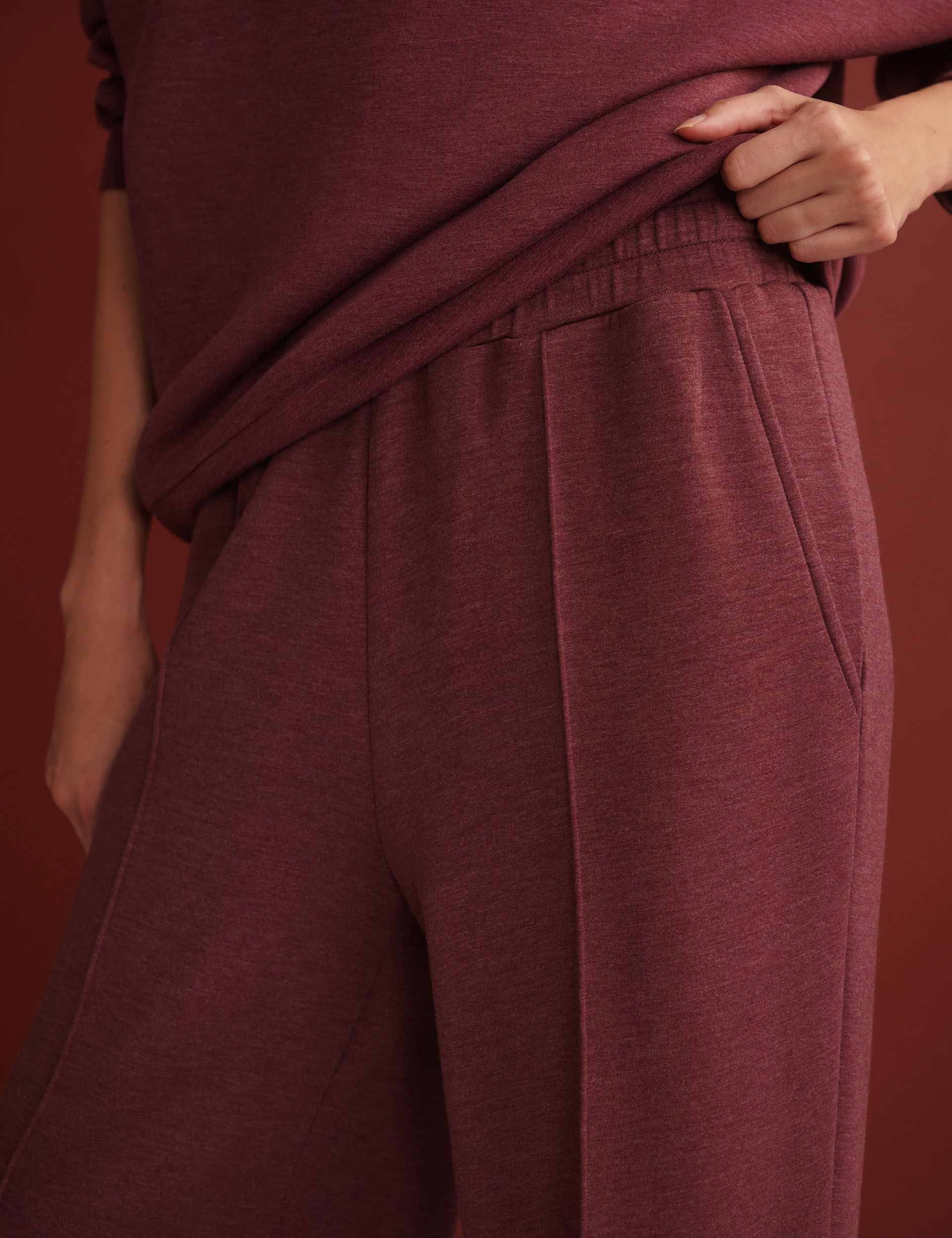 Varley | The Wide Leg Pant 30" - Sassafras | The Sports Edit