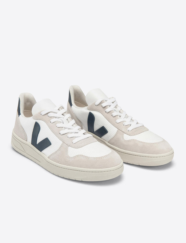 Veja Trainers Sizing | Fit & Size Guide | The Sports Edit