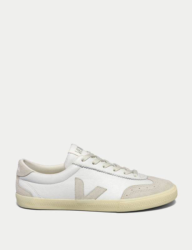 Veja Trainers Sizing | Fit & Size Guide | The Sports Edit