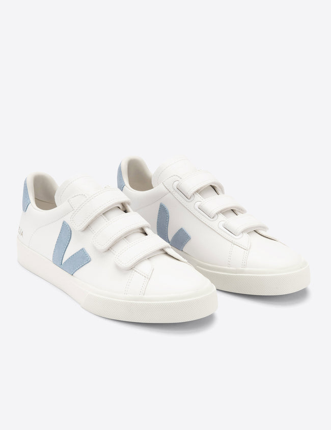 Veja Trainers Sizing | Fit & Size Guide | The Sports Edit